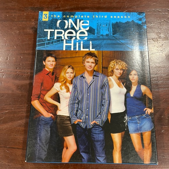 Media | One Tree Hill Season 3 | Poshmark